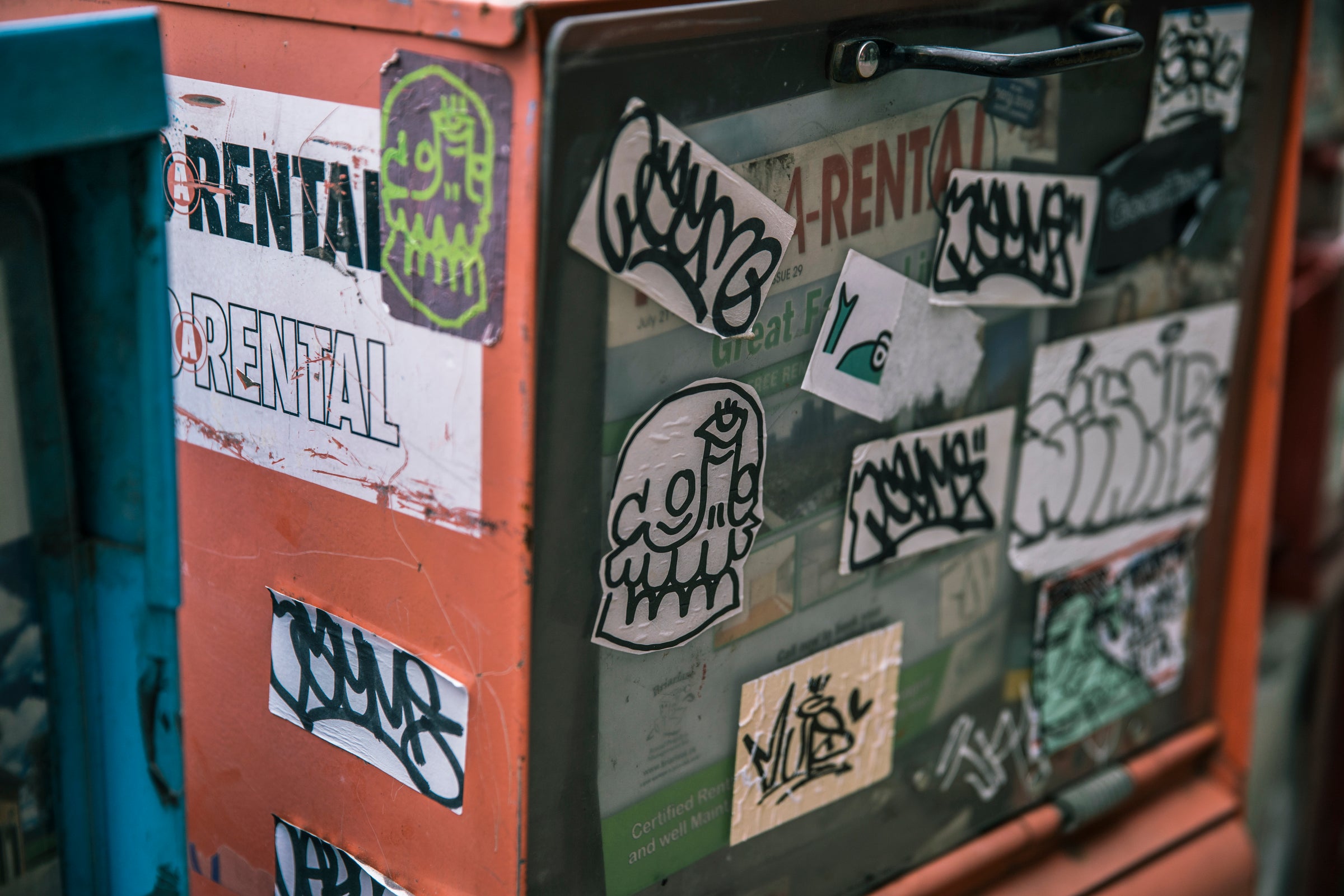 Sticker Pusher - Montréal